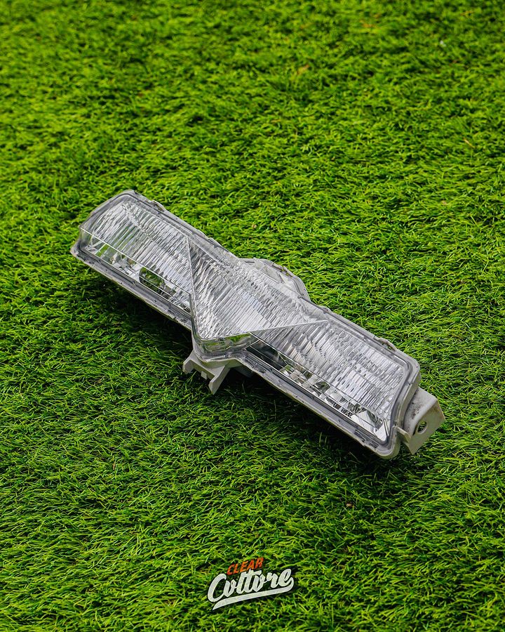 Clear Tails – Clear Cvltvre